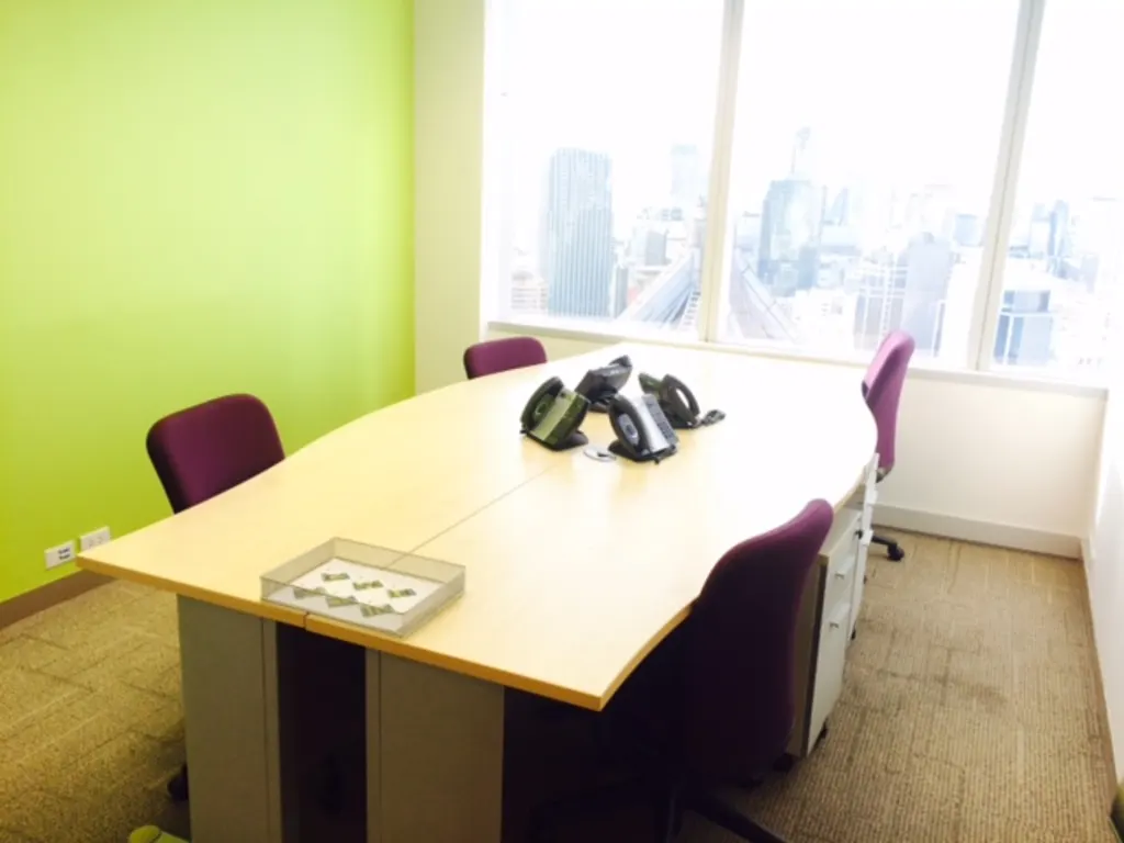 Regus CRC Tower – Coworking Space in Bangkok, Thailand | Freaking Nomads