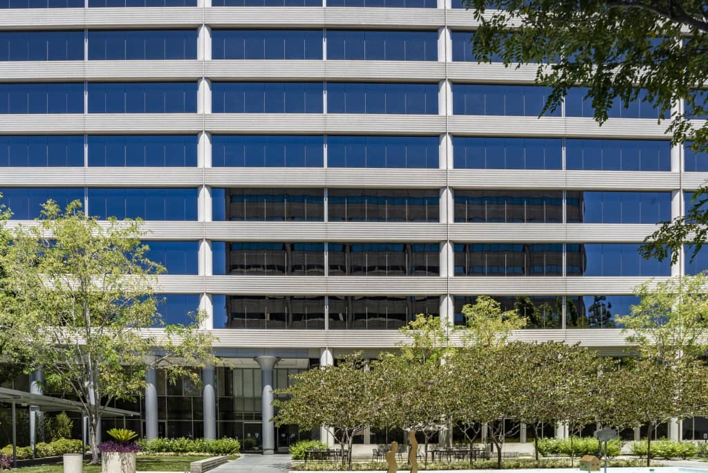 Regus - California, Woodland Hills - Warner Center – Coworking Space in ...