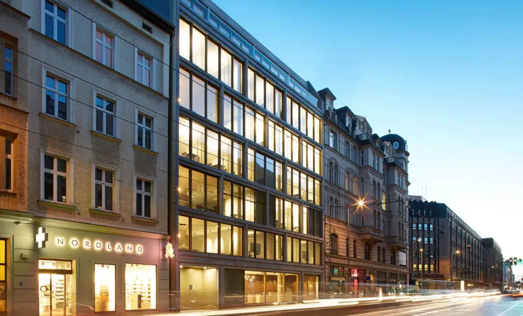 HELIX HUB – Coworking Space in Berlin, Germany | Freaking Nomads