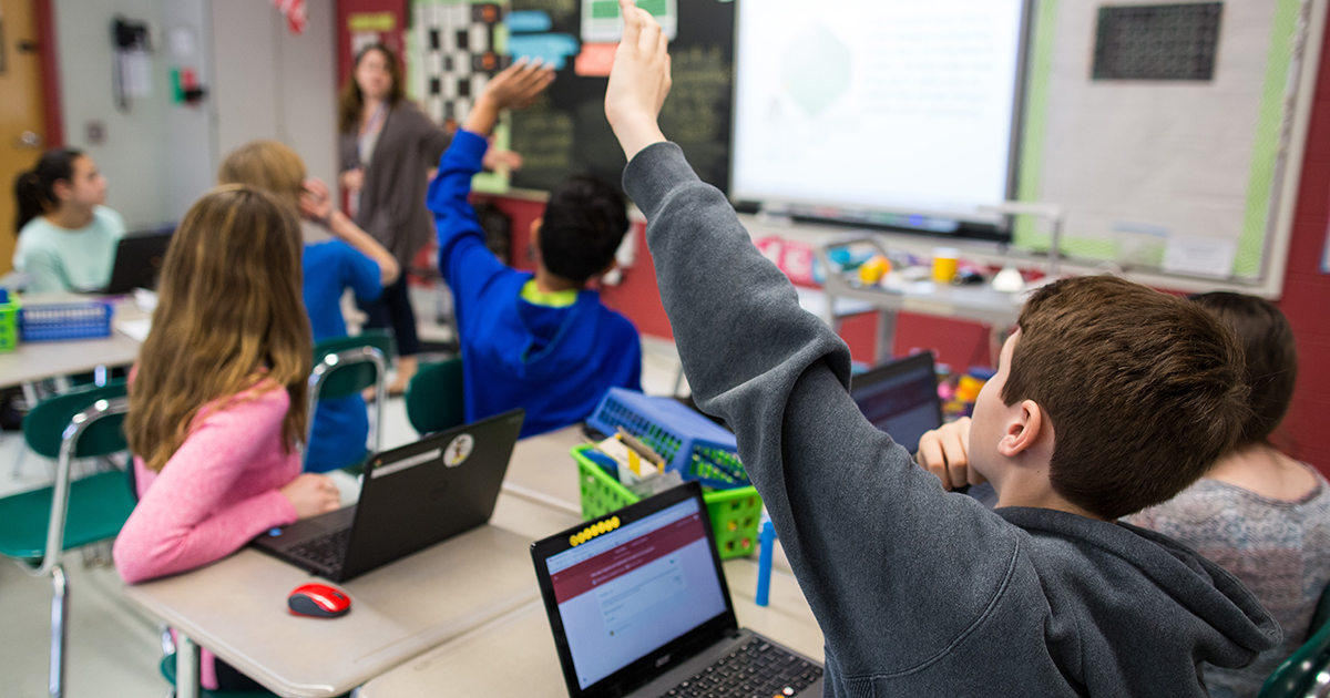 Scuoler: Learn, Teach, Build, and Enlighten the World