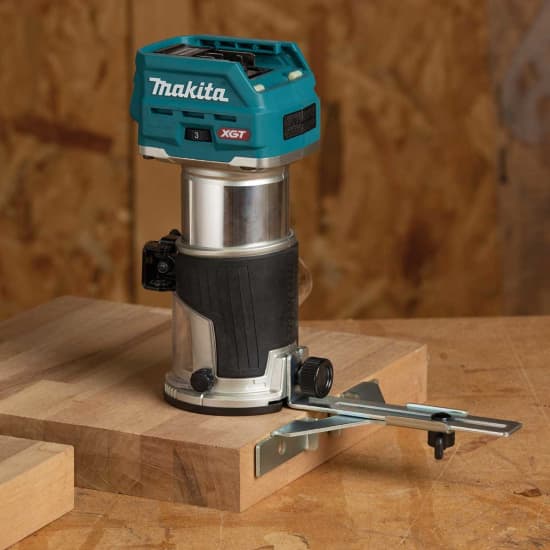 Makita 40V max XGT Brushless Cordless Compact Router Kit