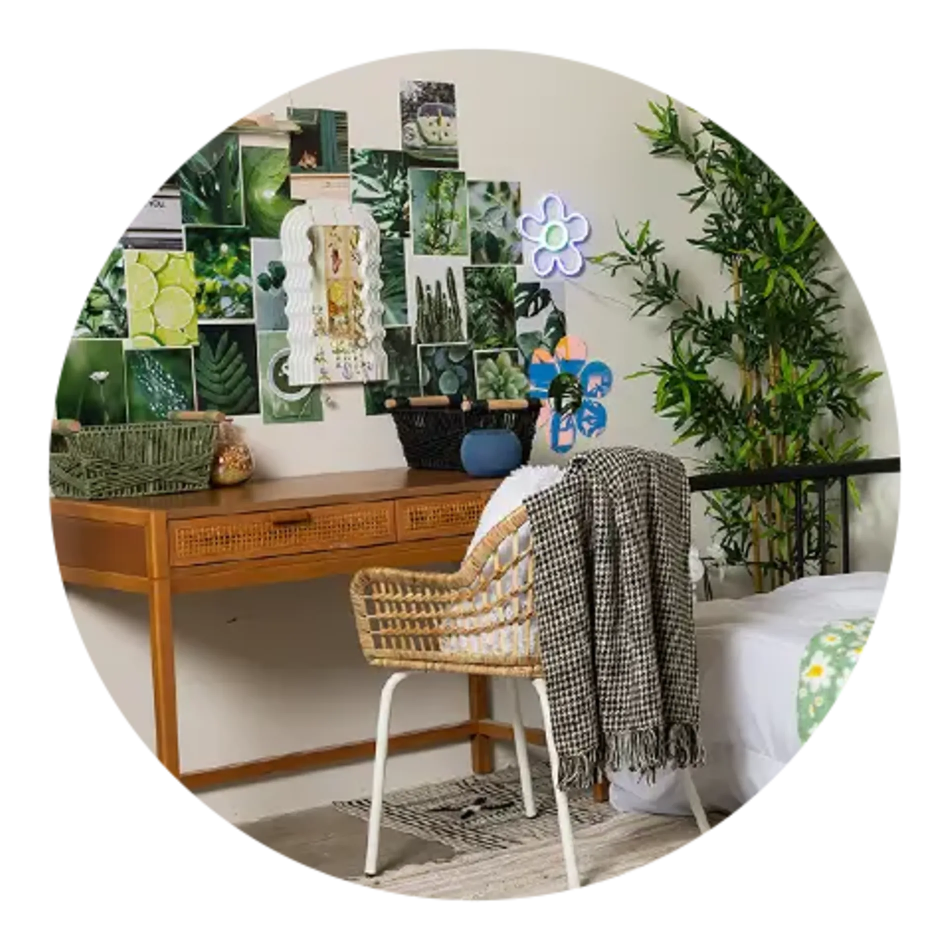 Holiday Shop: Holiday Decor, Pajamas & More | Five Below