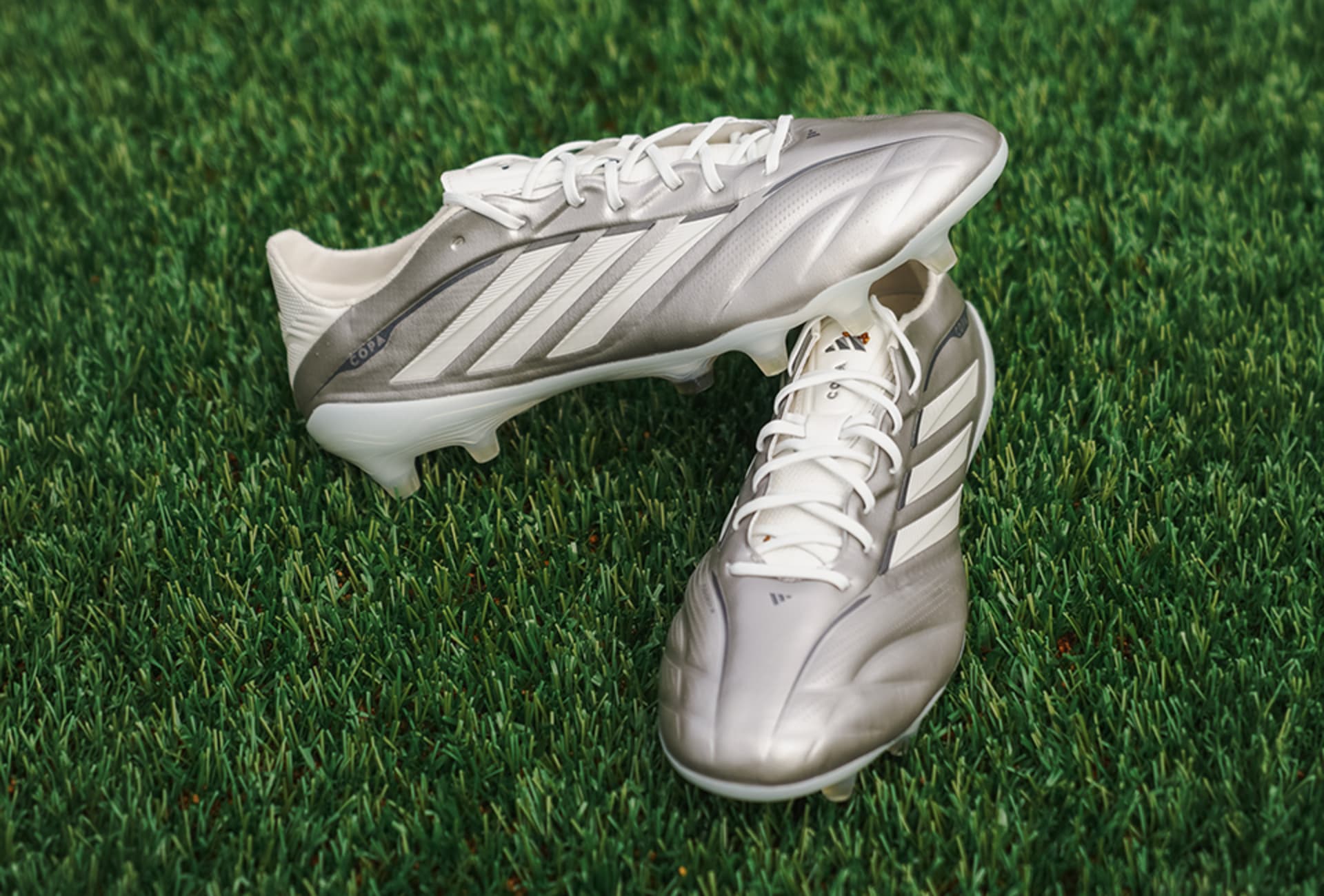 Das adidas Ice Cold Precision Pack bei ABSOLUTE TEAMSPORT kaufen.