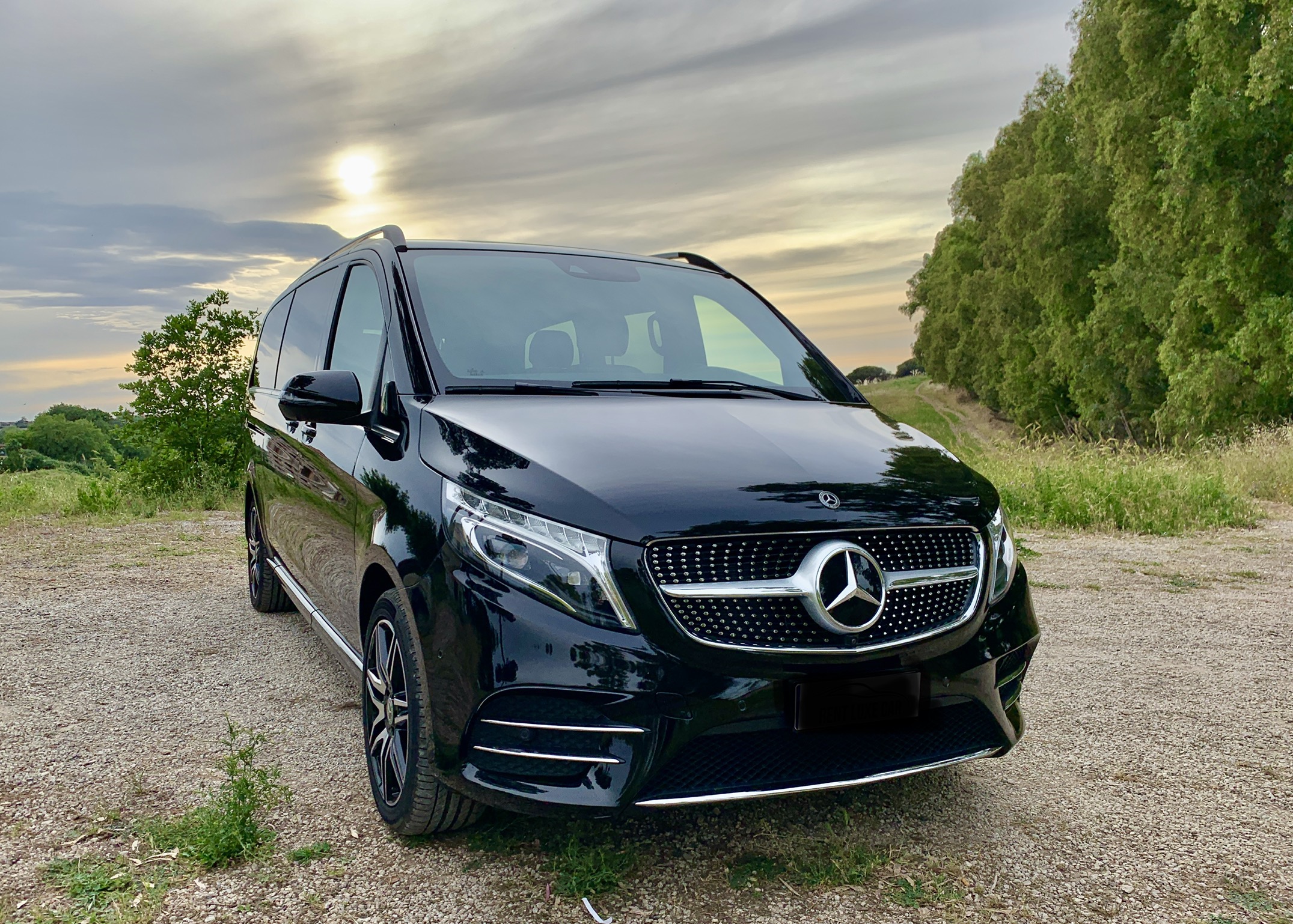 Rent a Mercedes Benz V300 XL 4matic AMG in Europe | BillionRent.com