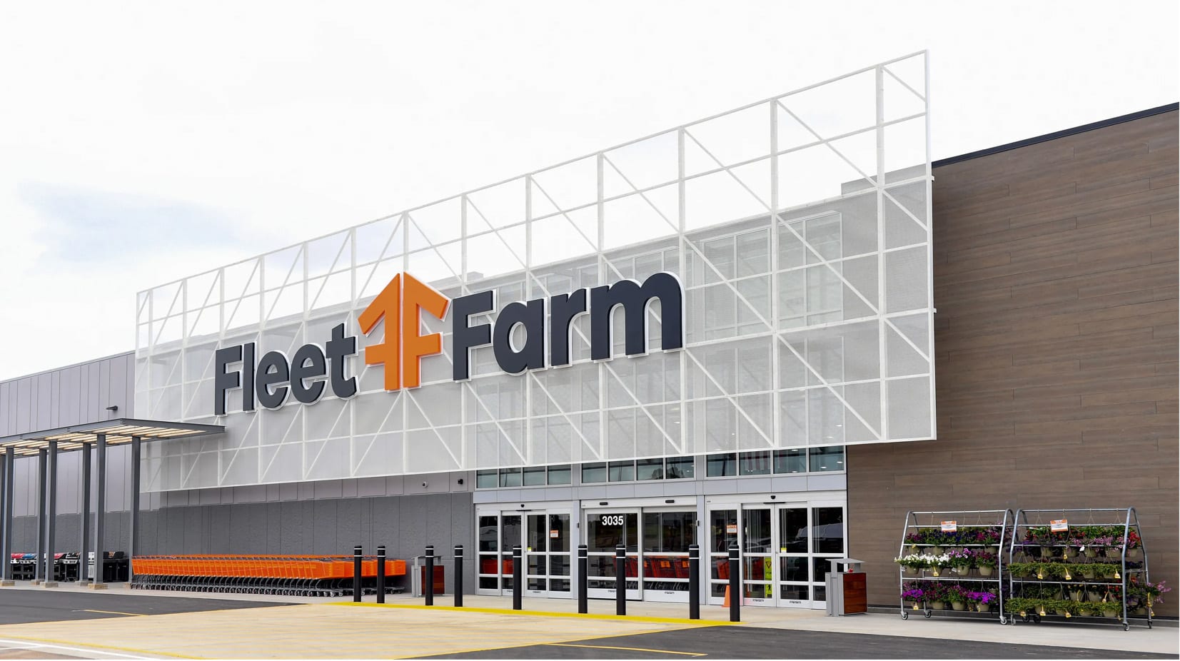 SOLD - Fleet Farm Portfolio | Cambridge, MN & Menomonie, WI - Legacy ...