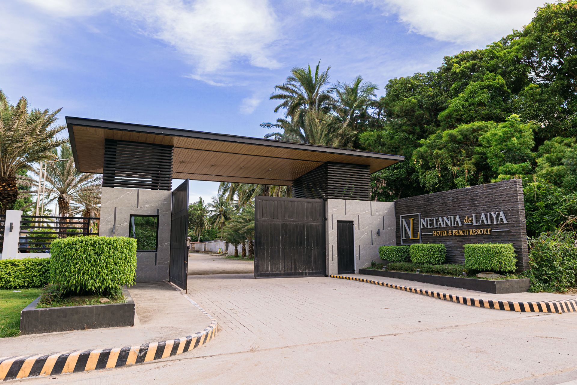 Beachfront Resort in Laiya, Batangas | Netania De Laiya