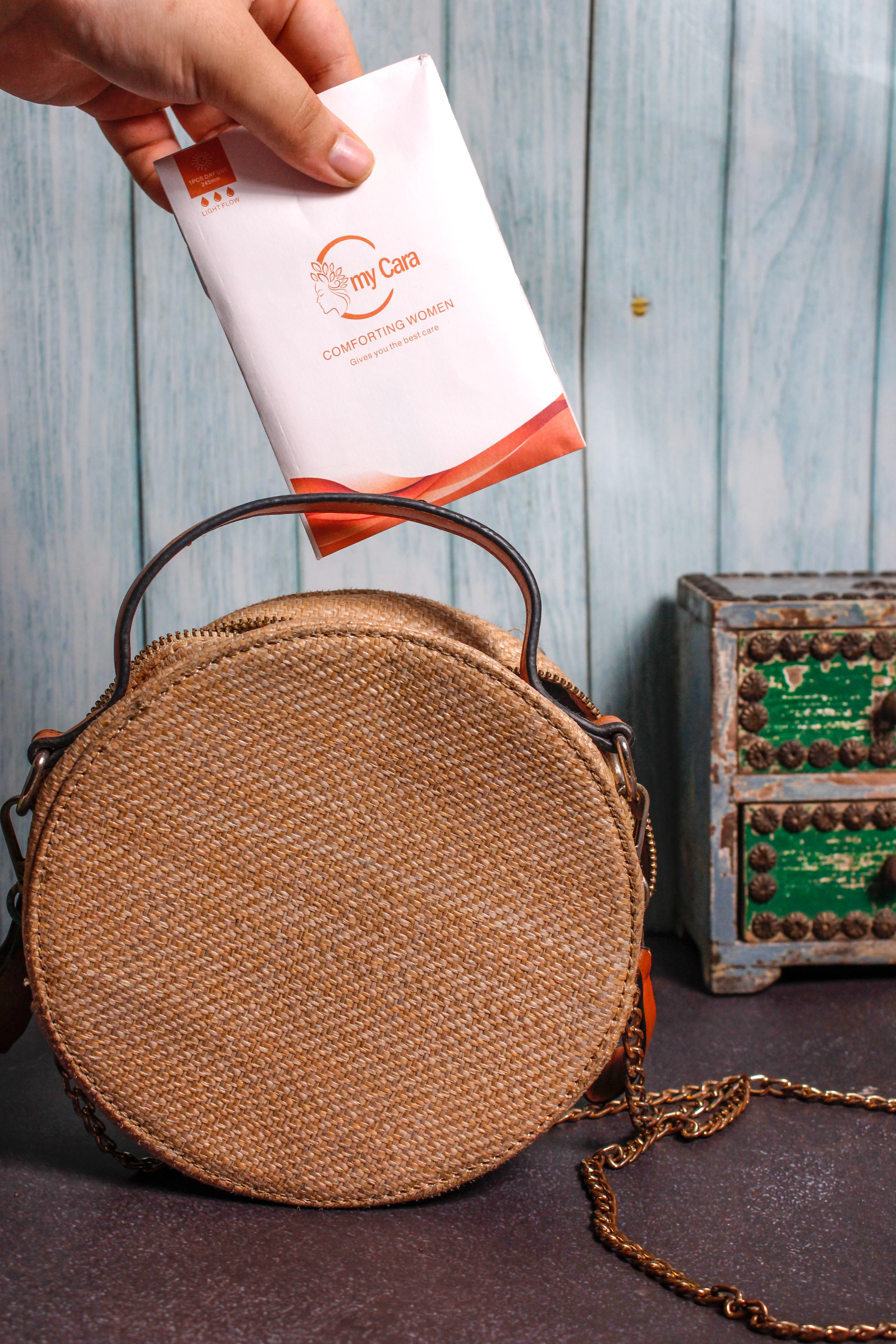 Femease - A Comprehensive Companion for Health and Wellness