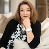 Stacy Larson | DIBIZ Digital Business Cards