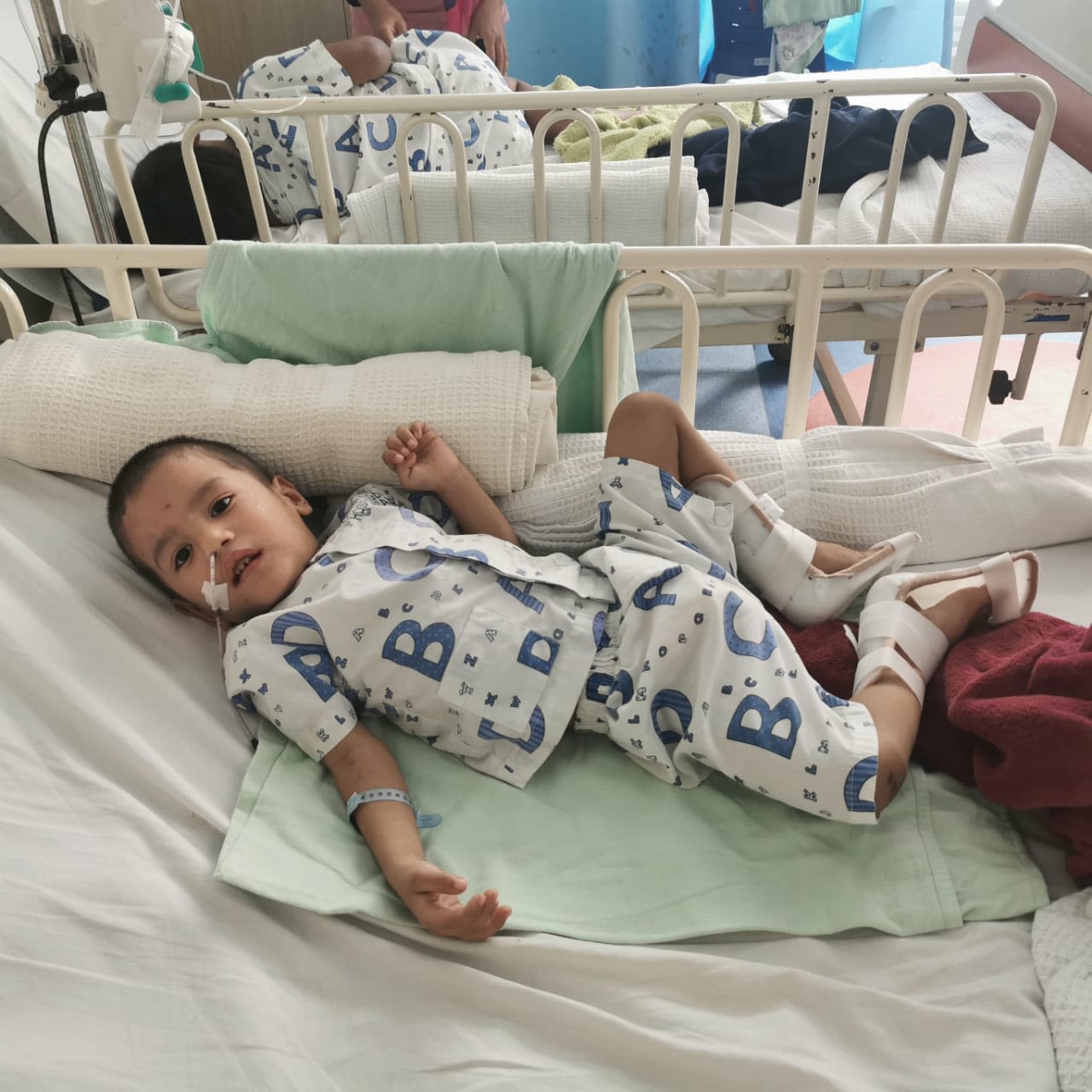 Help a 4-Year-Old left bedridden after traumatic fall
