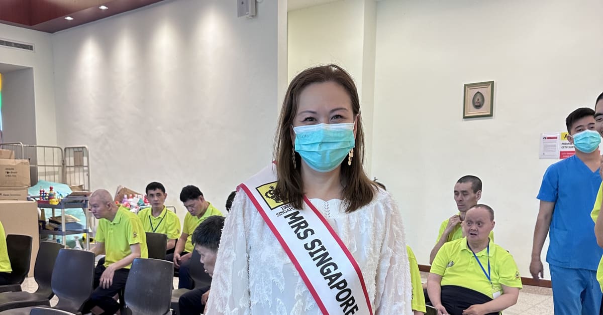 Mrs Singapore Chinatown 2023 Irene Wong for Metta