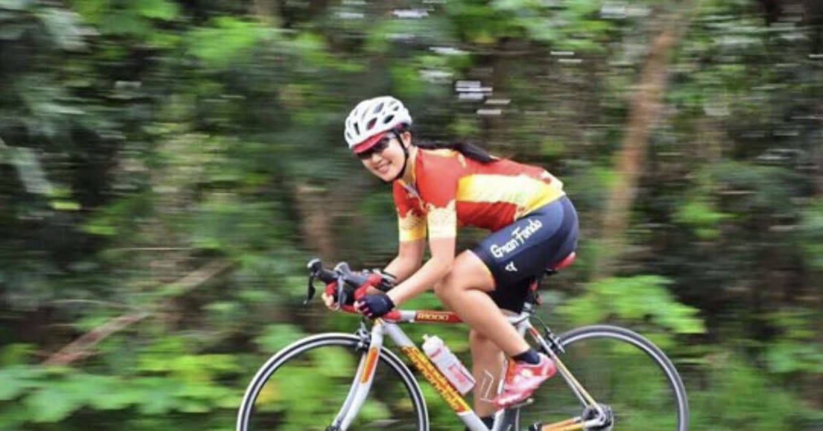 Support Annie and EPIC Cyclist/Ride to help needy patients today. #SGHBeyond200