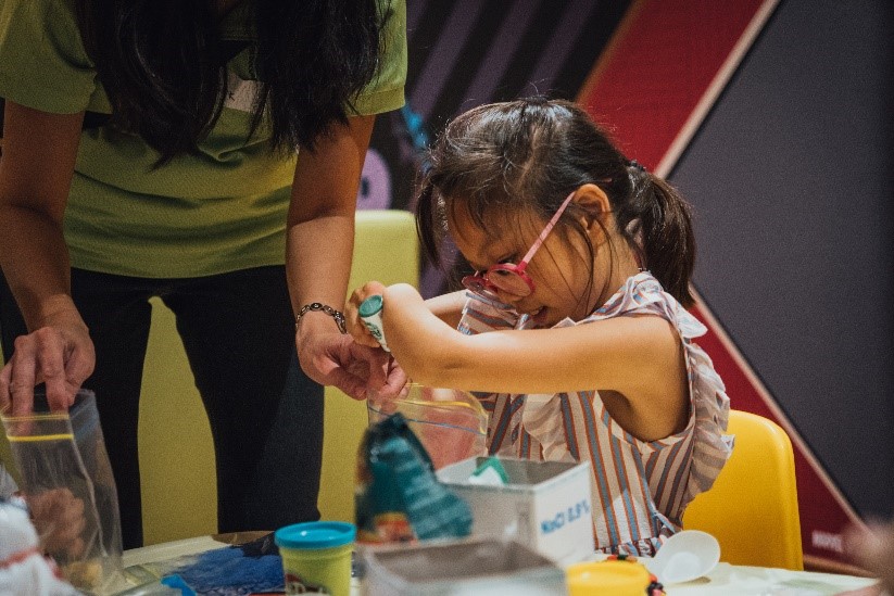 Donate to Support for Children with Congenital Hand Differences