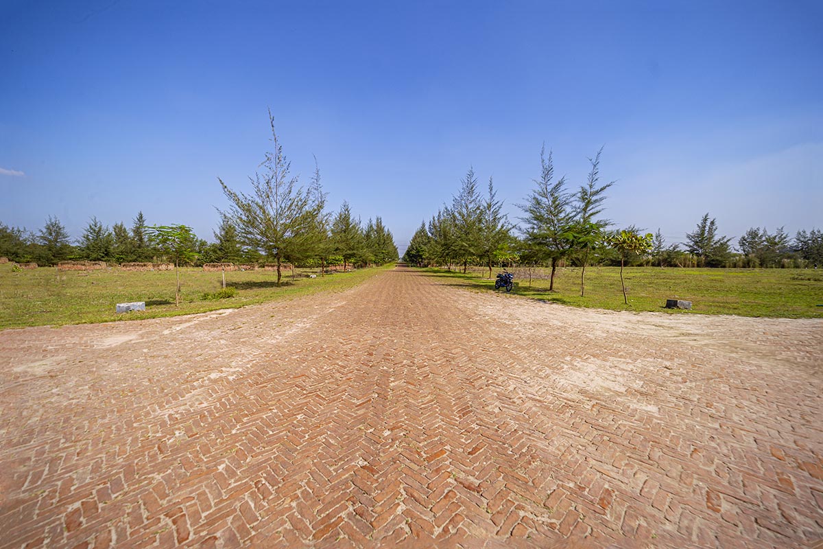 ASHULIA MODEL TOWN | Amin Mohammad Lands Development Ltd.