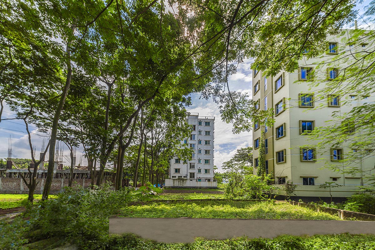 Green Model Town | Amin Mohammad Lands Development Ltd.