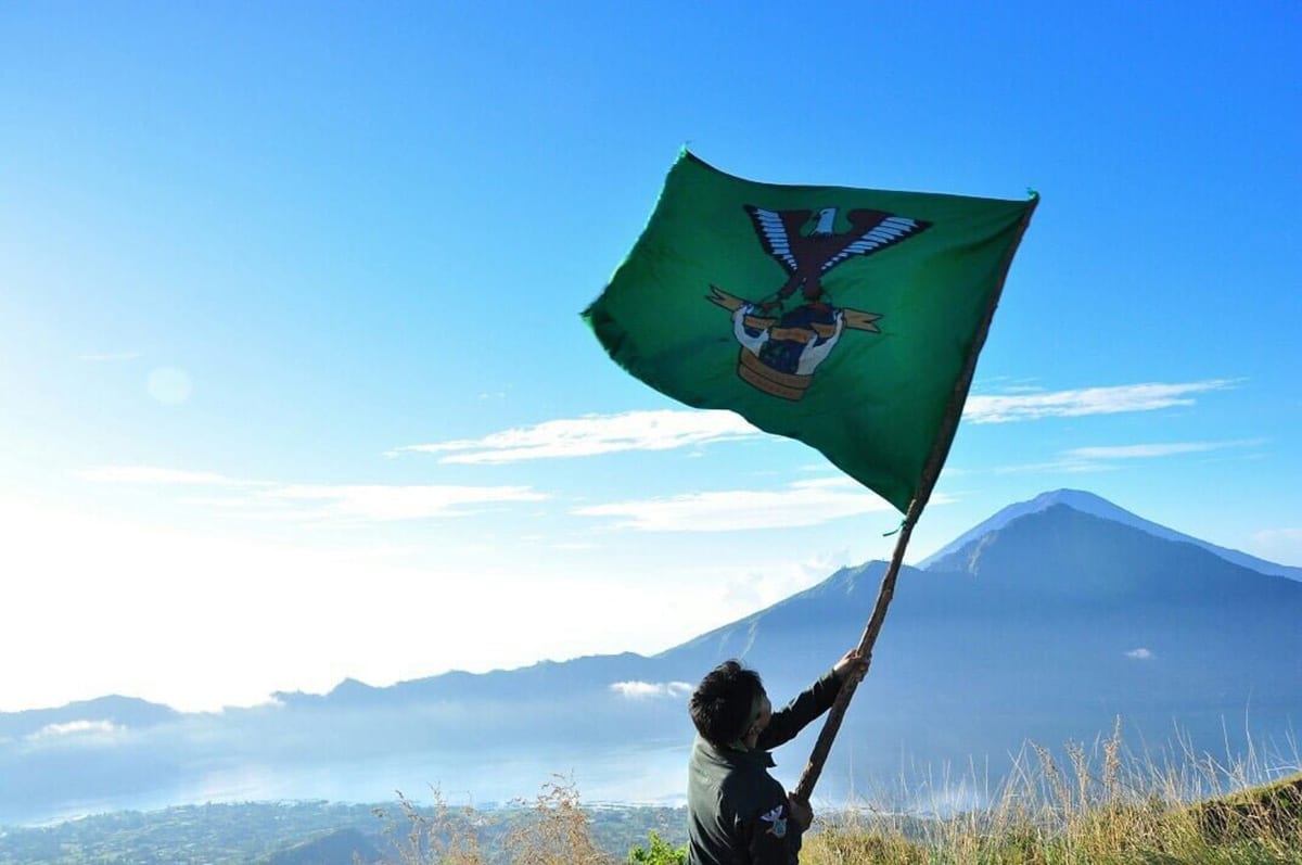 Definisi Pecinta Alam | Bhuana Yasa