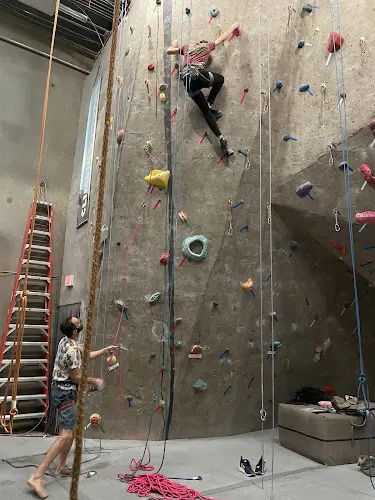 4.4★ Climbmax Rock Climbing Gym | Tempe Climbing Gym