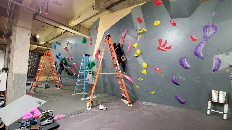 4.8★ Method Climbing Gym | Newark Climbing Gym