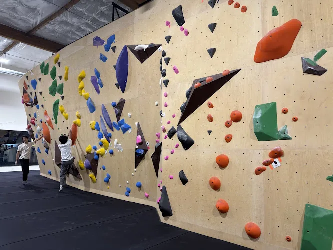 4.7★ Climb NORA | Federal Way Climbing Gym