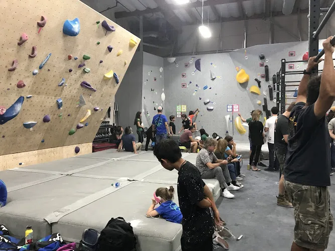 Search Climbing Gyms | Filter by Location & Amenities