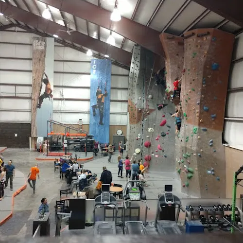 Vertical Rock Climbing & Fitness Center | Manassas Climbi...