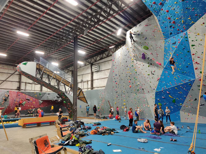 4.4★ Hoosier Heights Indianapolis | Carmel Climbing Gym