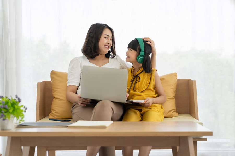 Coding for Girls: Things Parents Should Know 2025 (2021)