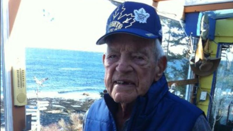 ‘He loved to help people:’ Howie Meeker remembered for more than hockey ...