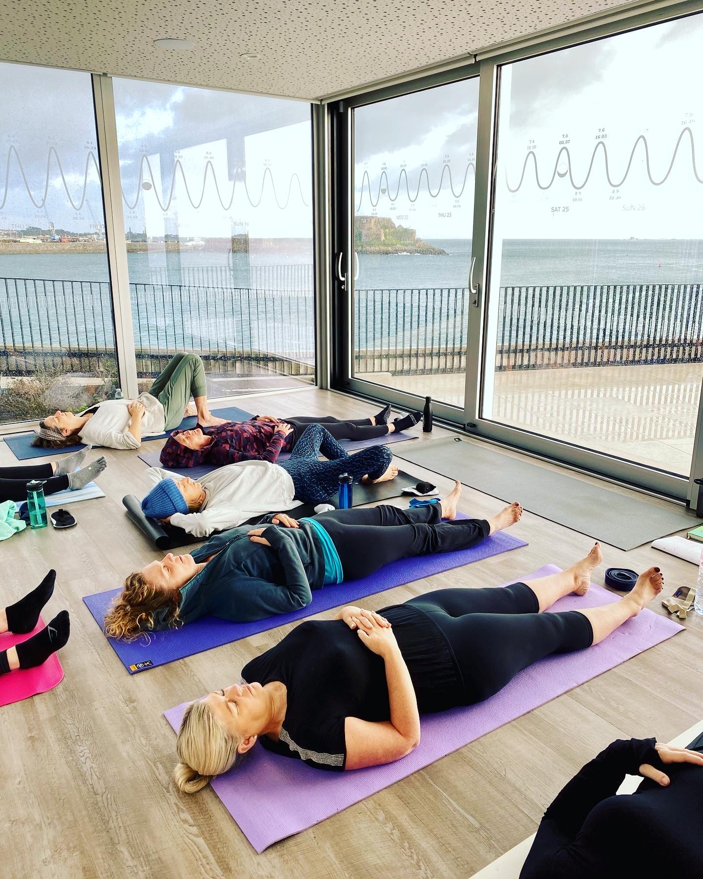 GOYOGA | Slow Sunday Yoga