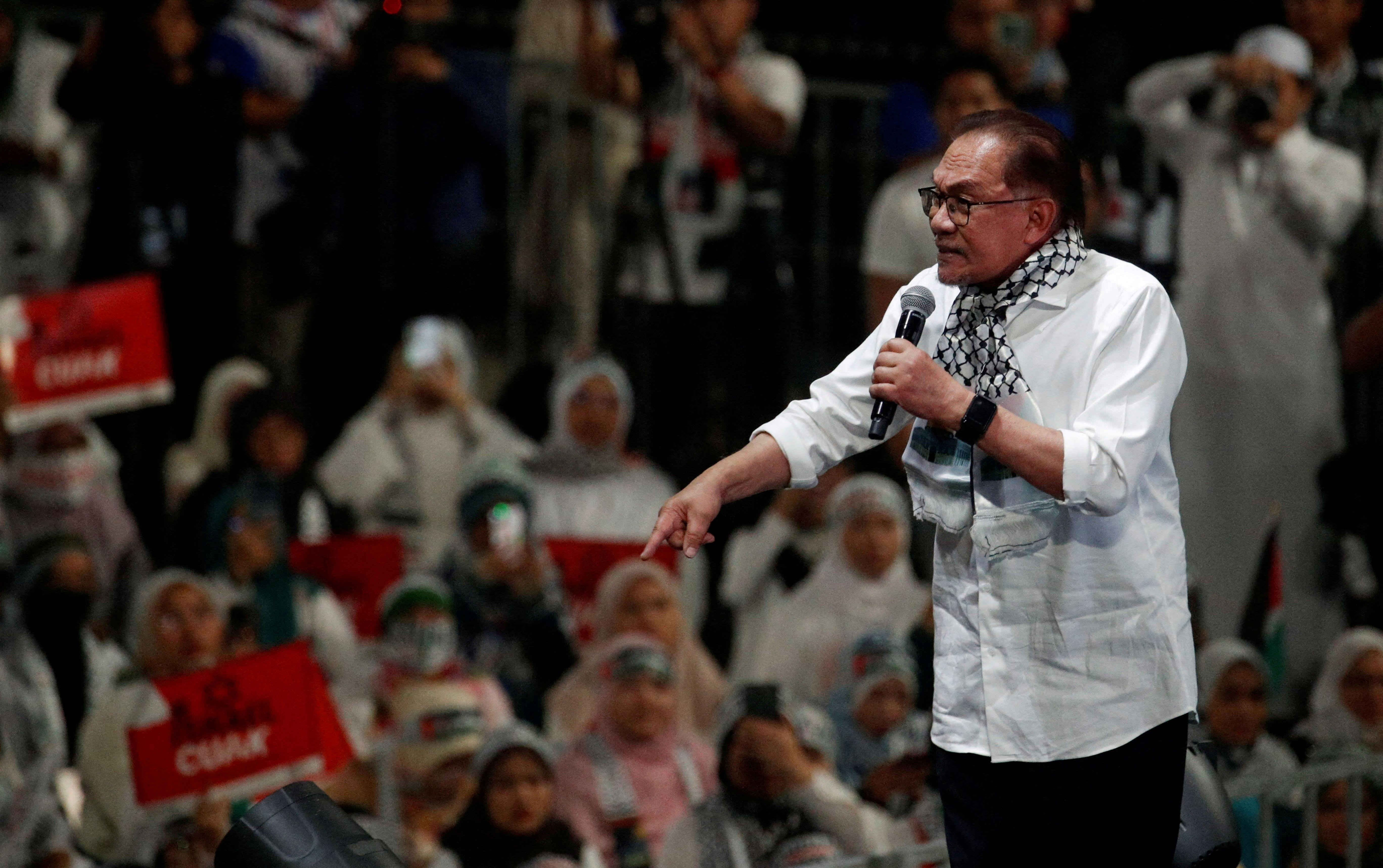 Anwar Struggles With Foreign Policy—and at Home | Council on Foreign ...