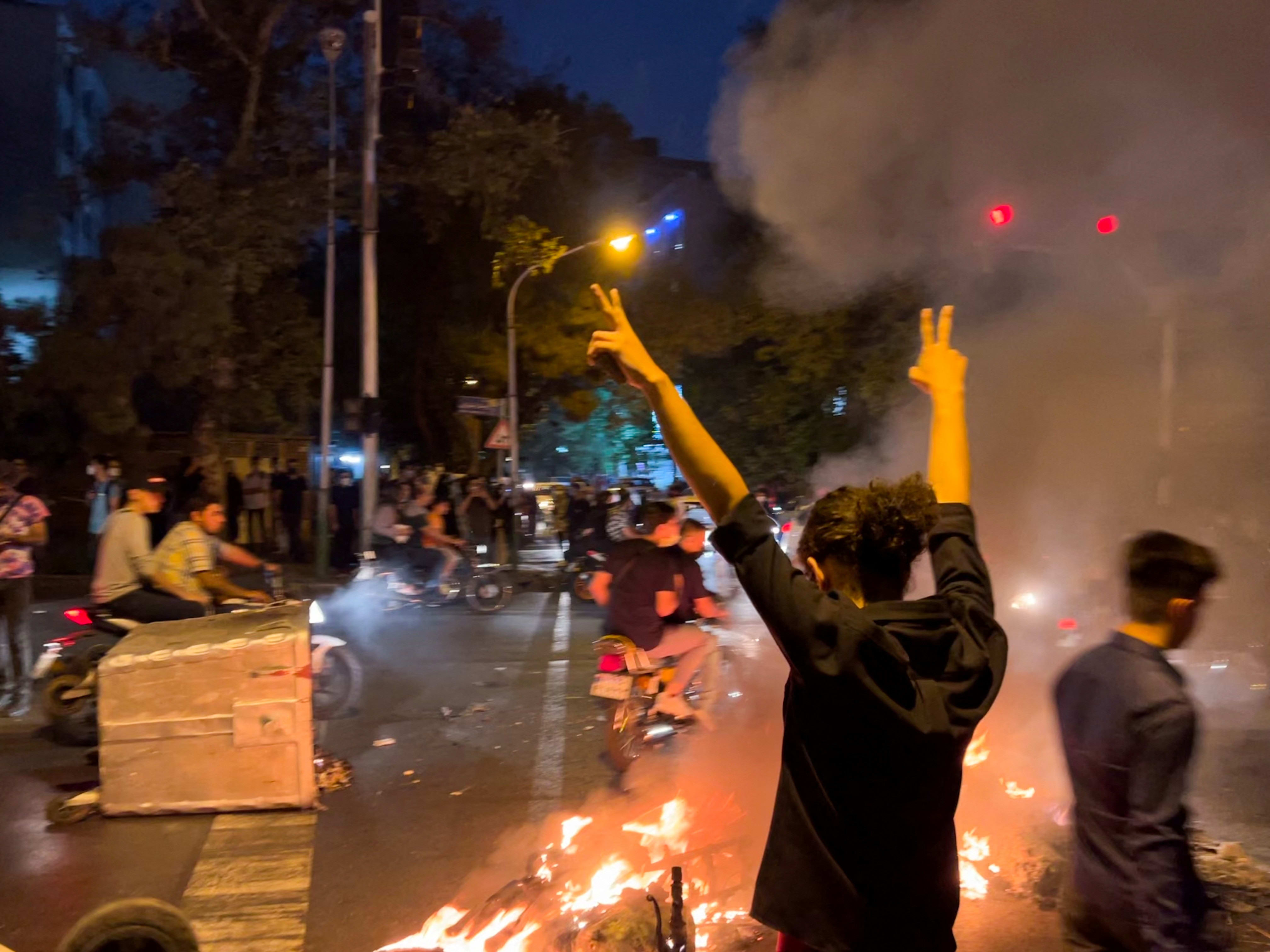 Women This Week: “Women, Life, Freedom”: Protests Continue to Surge ...