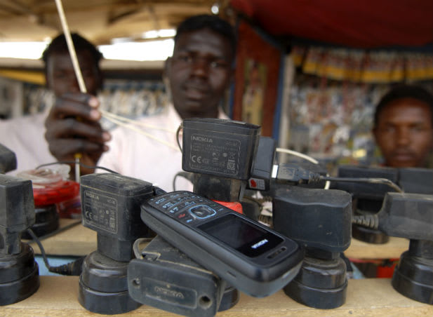 Guest Post: Defining Mobile Phone Usage in Africa | Council on Foreign ...