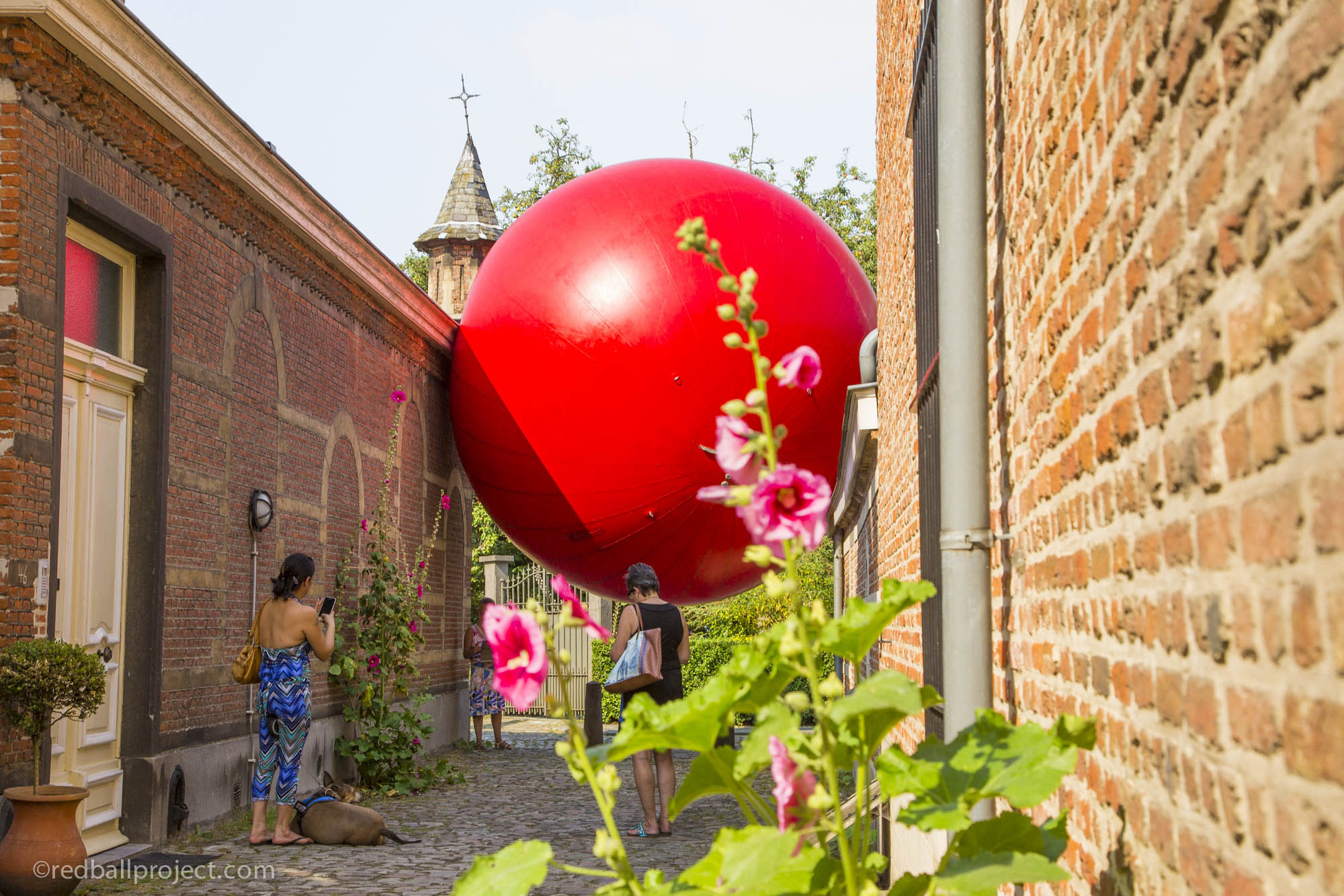 Antwerp | RedBall Project