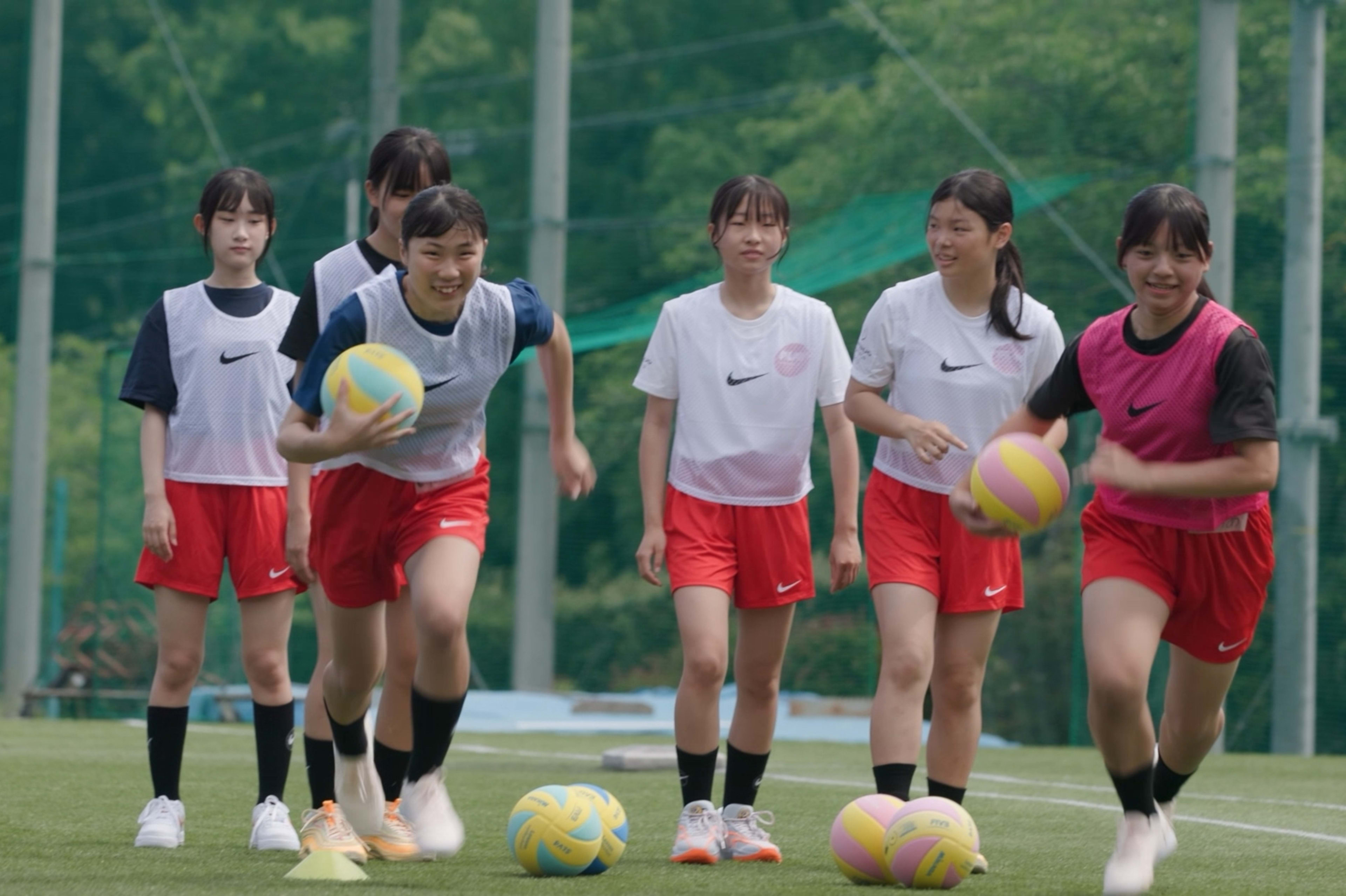 나이키의 미션 성명을 읽고 Nike Inc의 혁신 지속 가능성 커뮤니티 영향 등에 관한 정보 알아보기 — Nike Inc