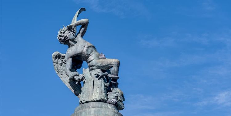 13 Scariest Places in the World to Visit! | Travel Department IE