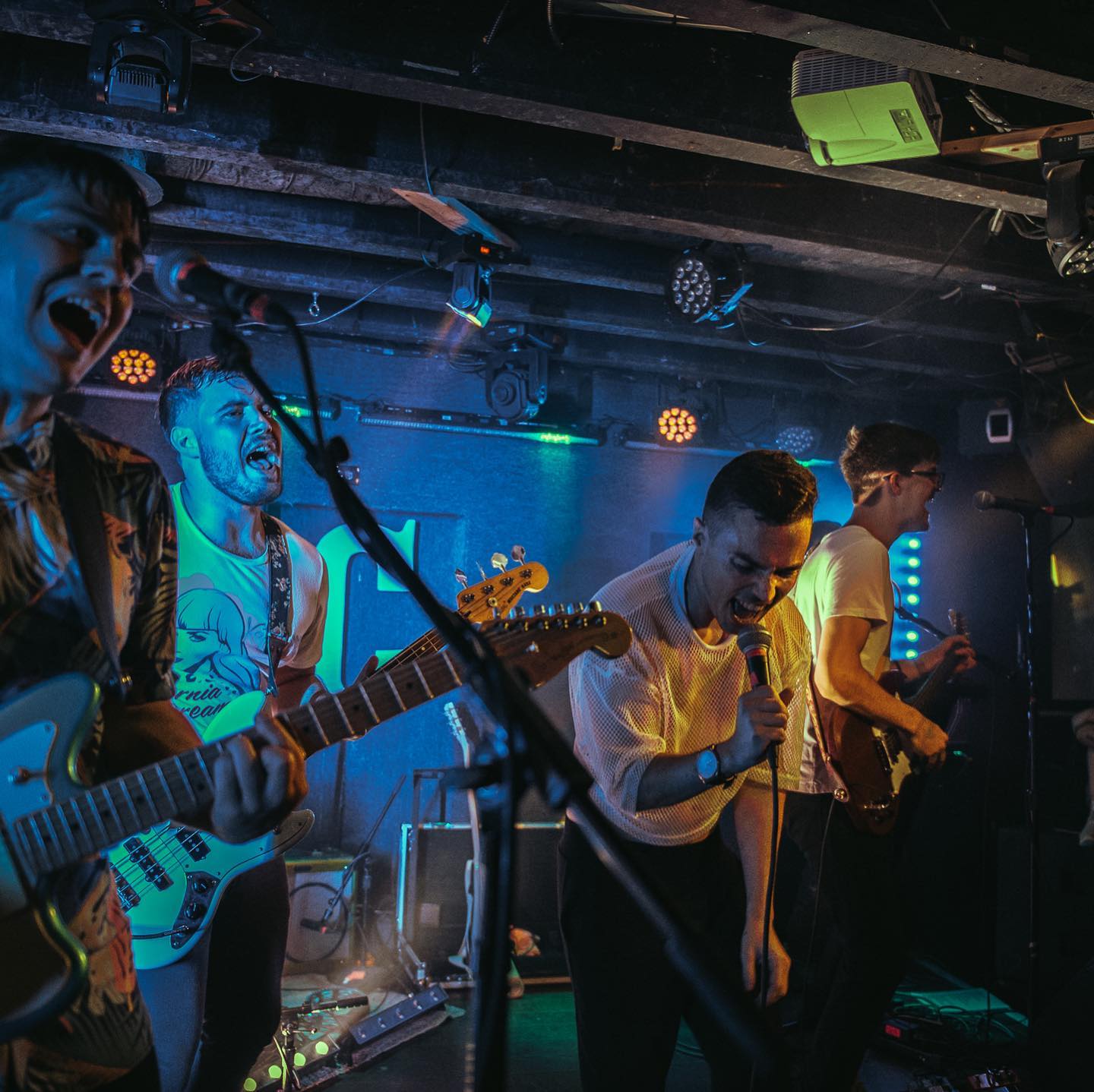 Book Sub-Radio on BeatGig · Thousands of Artists at Your Fingertips