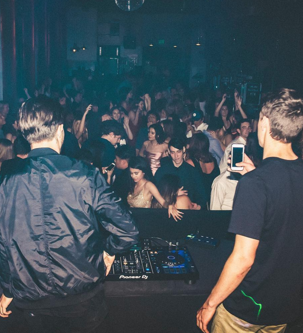 Book Laszewo on BeatGig · Thousands of Artists at Your Fingertips