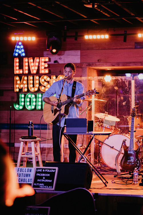 Book Autumn Nicholas on BeatGig · Thousands of Artists at Your Fingertips