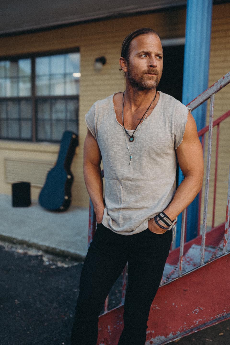 Book Kip Moore on BeatGig · Thousands of Artists at Your Fingertips
