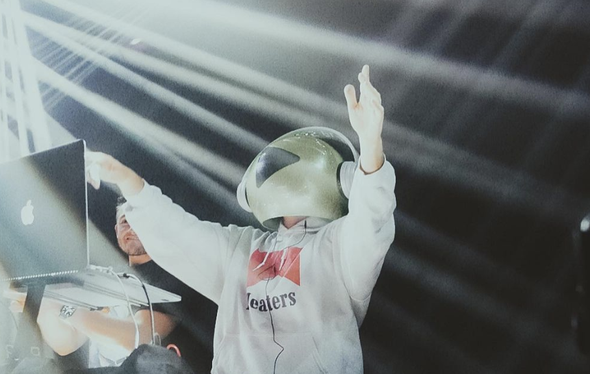 Book DJ Press Play on BeatGig · Thousands of Artists at Your Fingertips