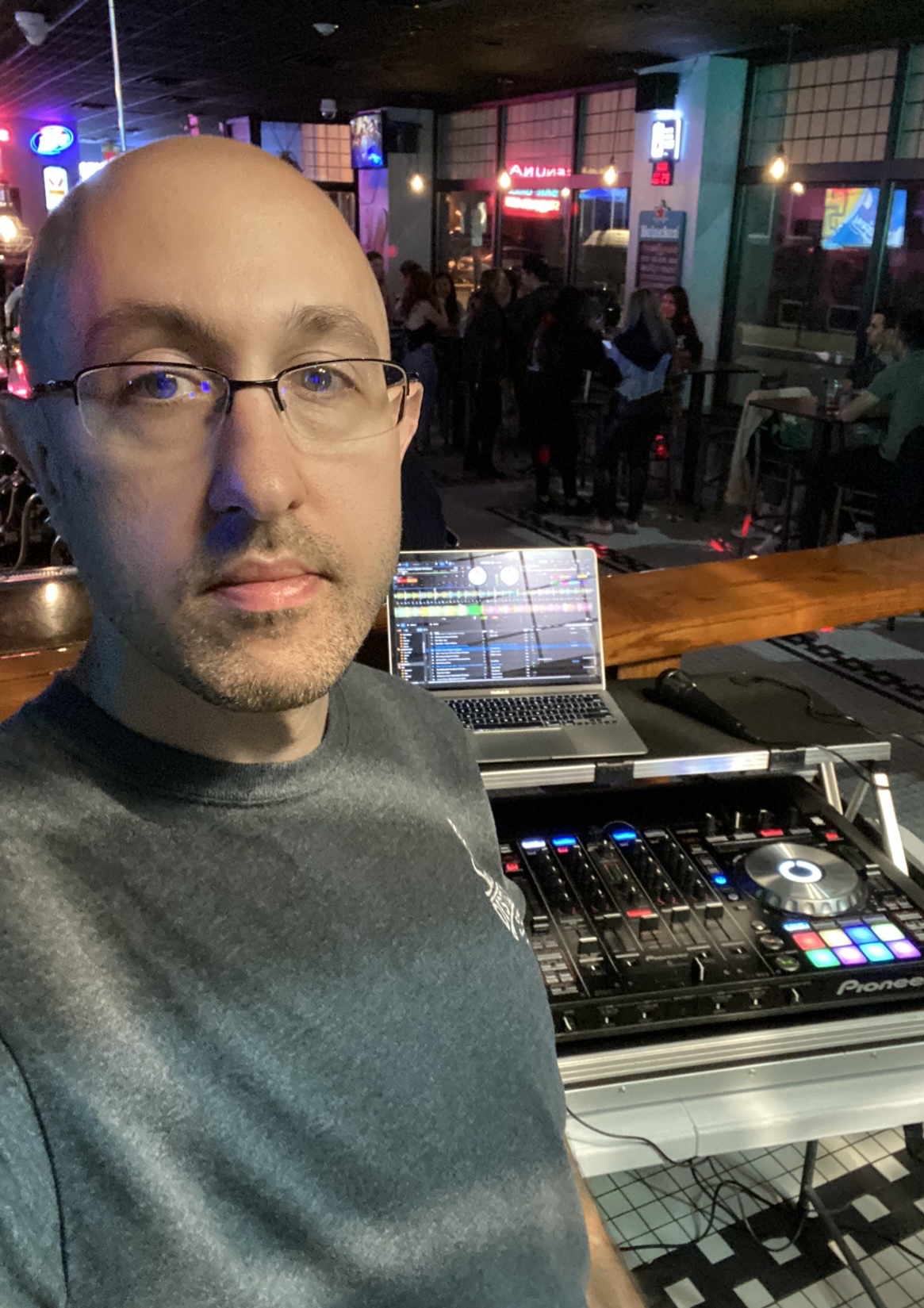 Book DJ Horn on BeatGig · Thousands of Artists at Your Fingertips