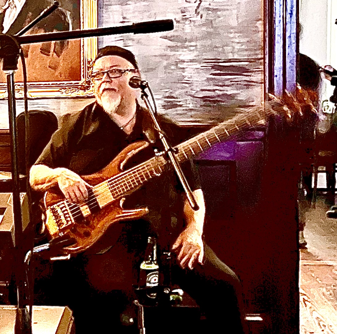 Book Medium Rare on BeatGig · Thousands of Artists at Your Fingertips