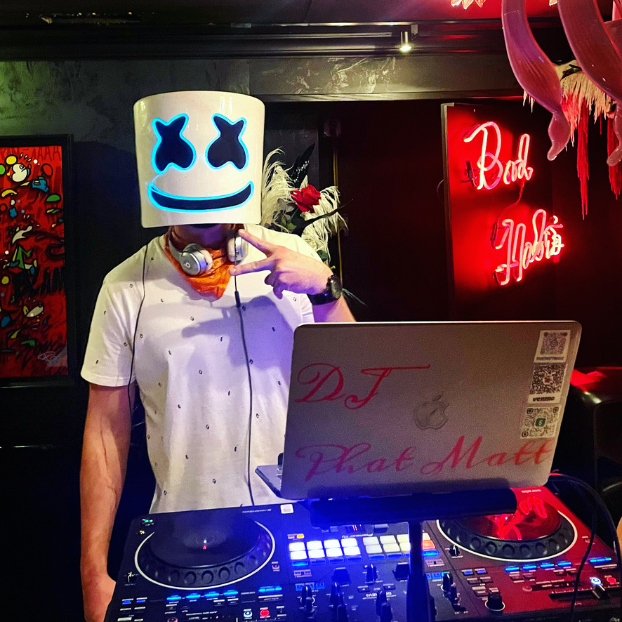 Book DJ Phat Matt on Dusk · Thousands of Artists at Your Fingertips