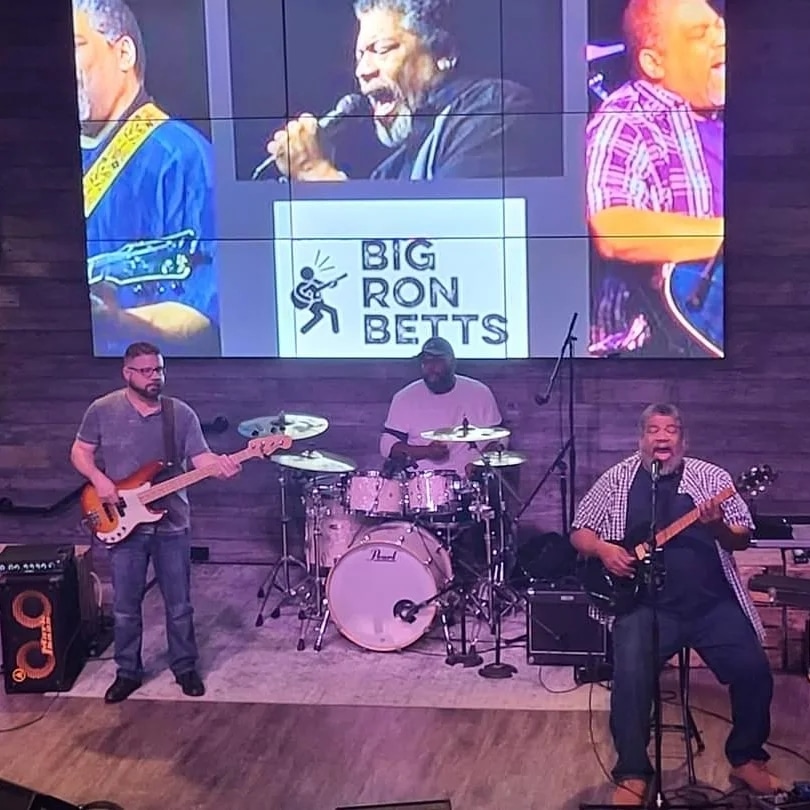 Book Big Ron Betts on Dusk · Thousands of Artists at Your Fingertips