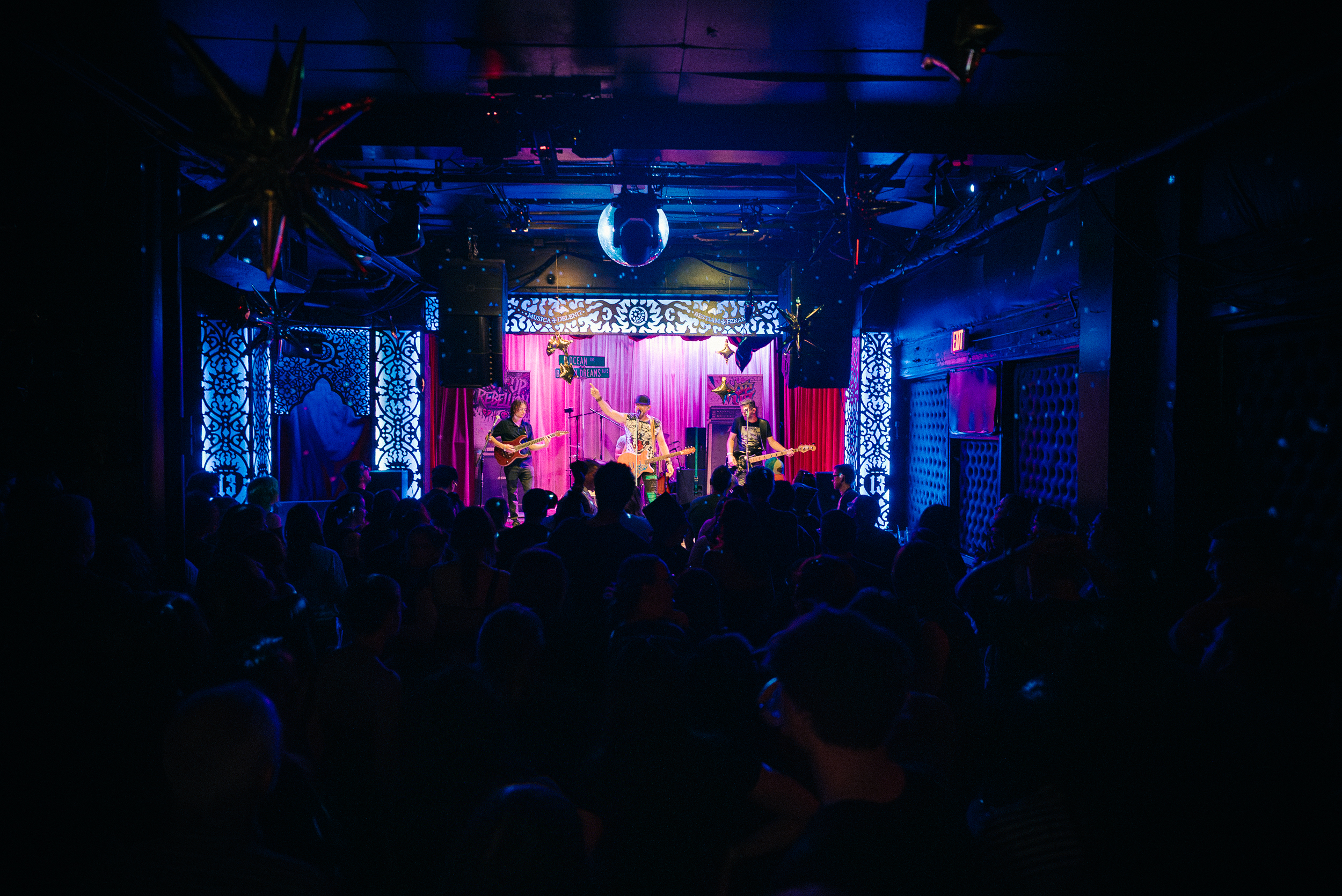 Book Pop Up Rebellion on Dusk · Thousands of Artists at Your Fingertips