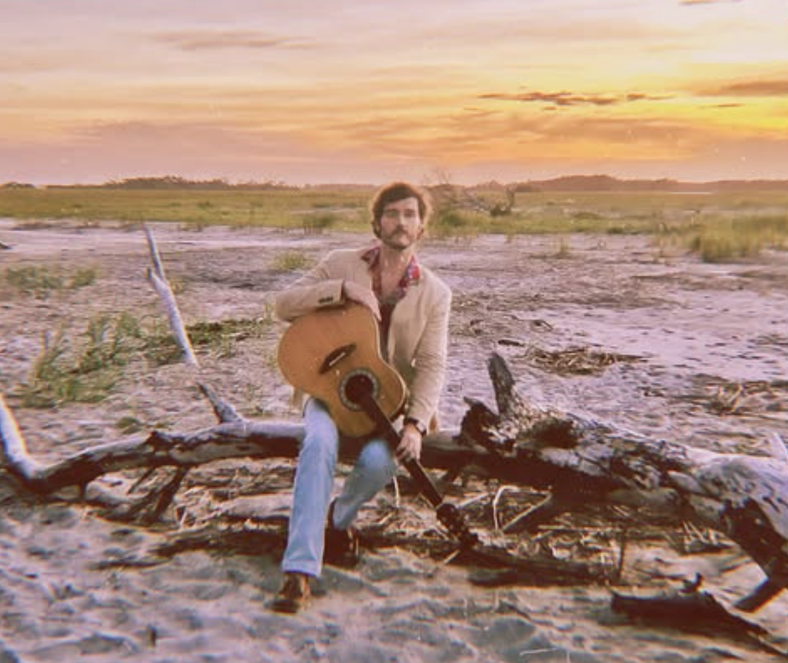 Book Cole Davis on Dusk · Thousands of Artists at Your Fingertips