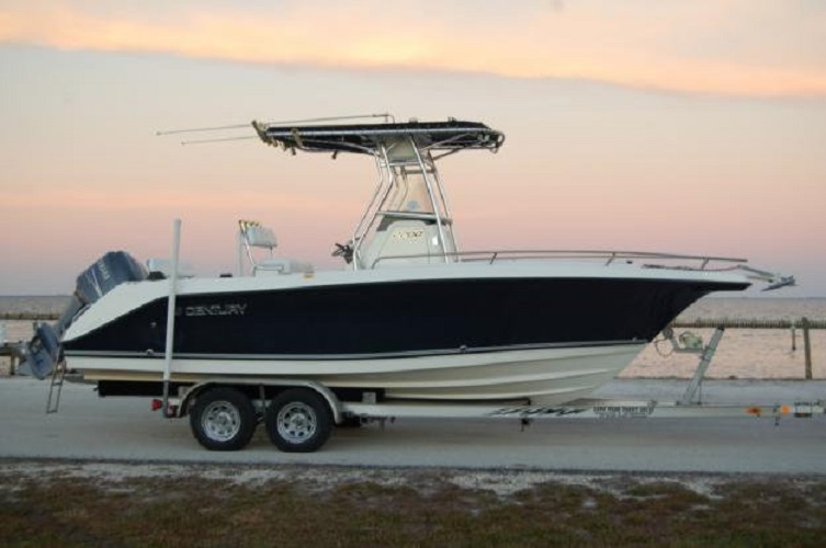 2012 Century 2200 CC Center Console for Sale — $8,200 (FL)
