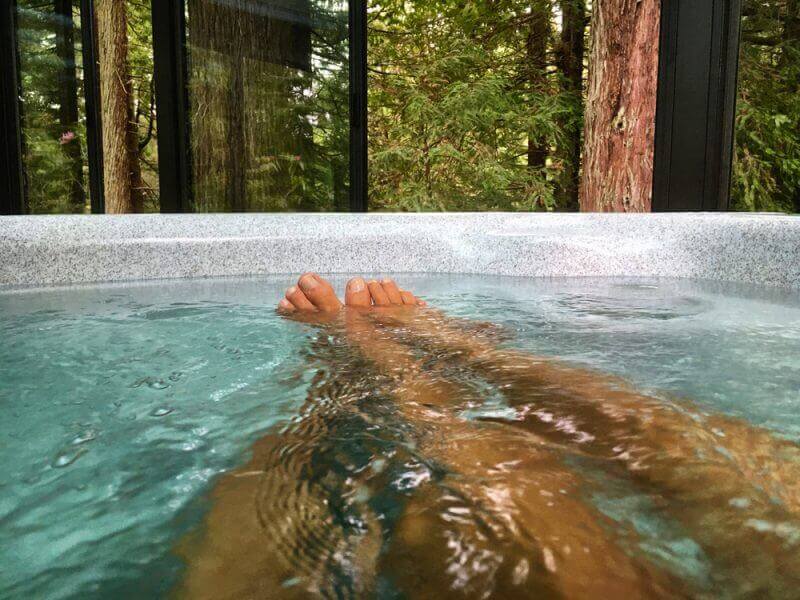 Hot Water Therapy: The Benefits of Spas