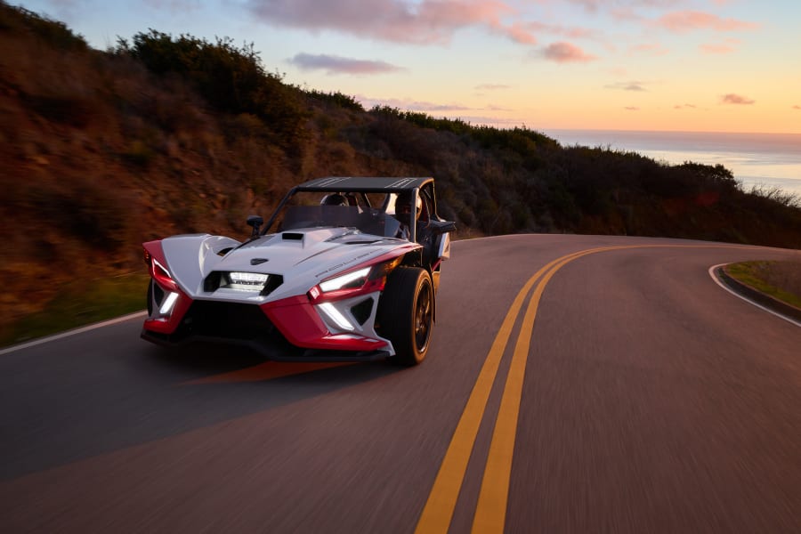 Slingshot Rentals | Polaris Adventures