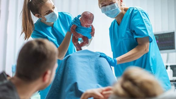Forceps : en savoir plus sur l'accouchement par forceps | La Boîte Rose