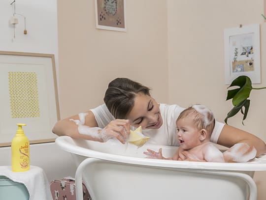9 tips voor het eerste badje | De Roze Doos